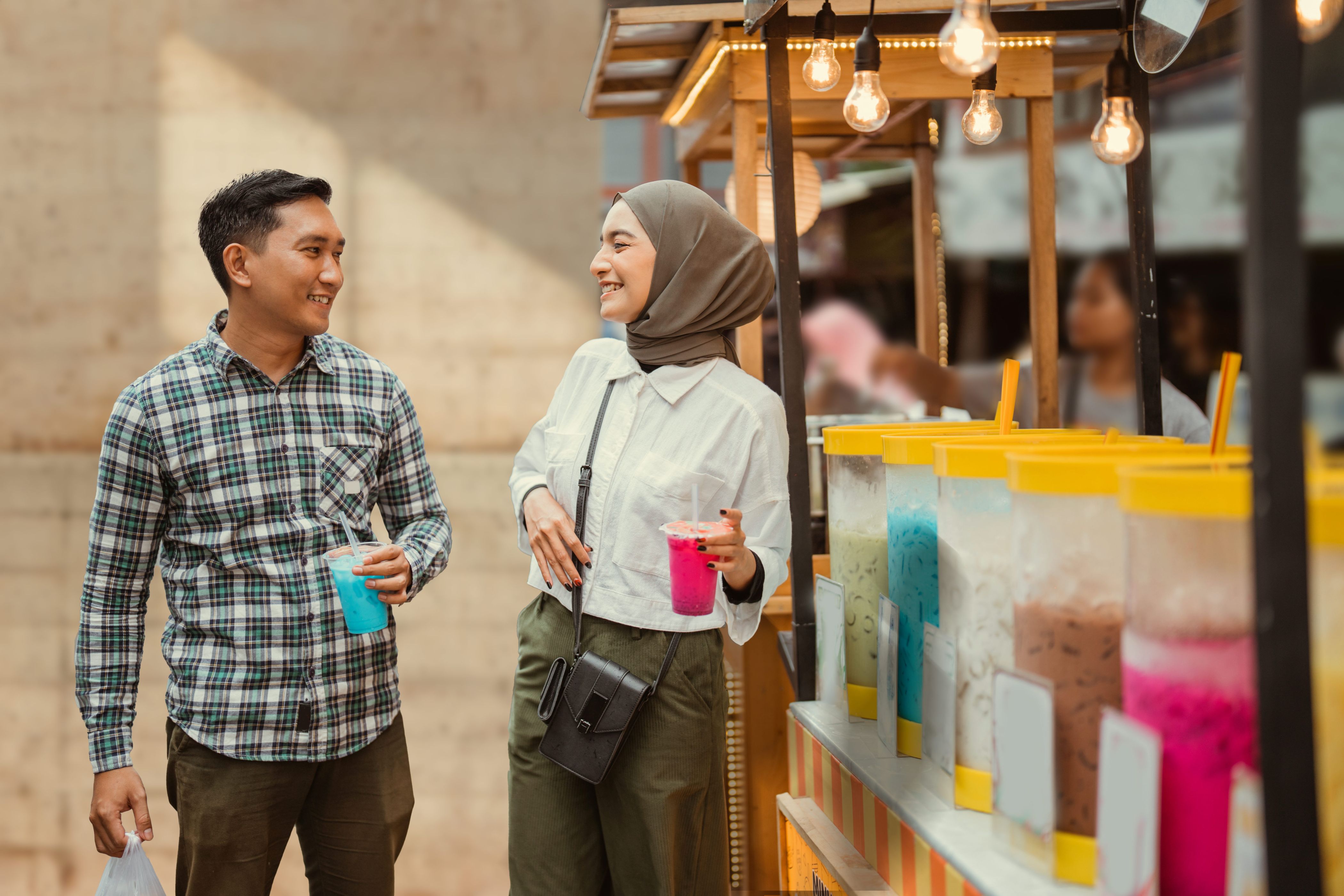 Signs of Typhoid in Adults: Symptoms and Prevention | Sun Life Indonesia